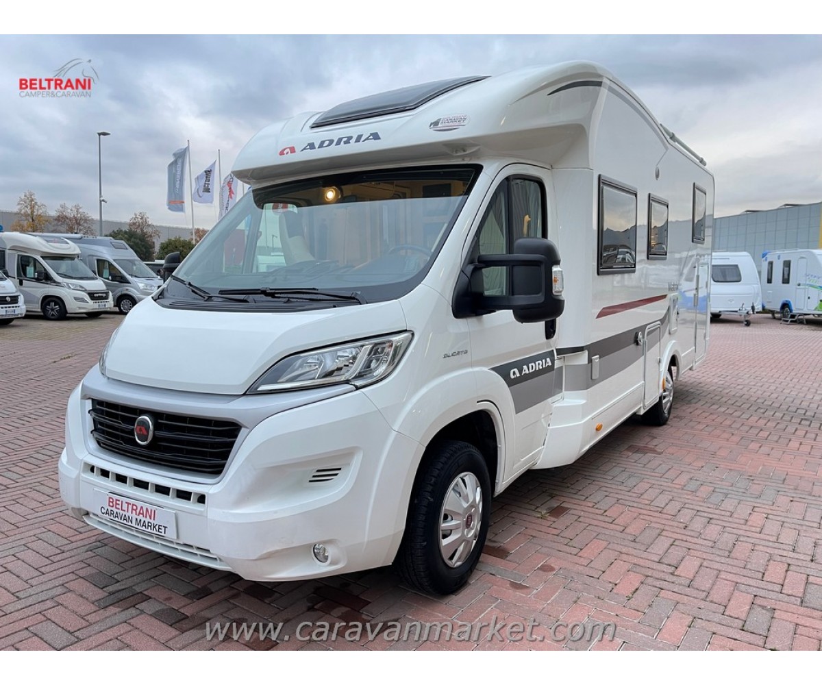 Semintegrali Usati | Adria Matrix Plus M 670 SBC - 2016