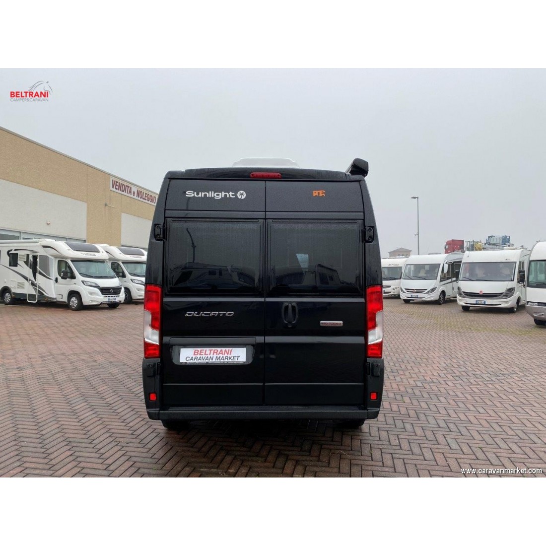 Van Usati | Sunlight Cliff Special Edition - 2021