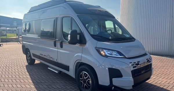 Van Nuovi | Malibu Van Comfort GT Skyview 600 DB