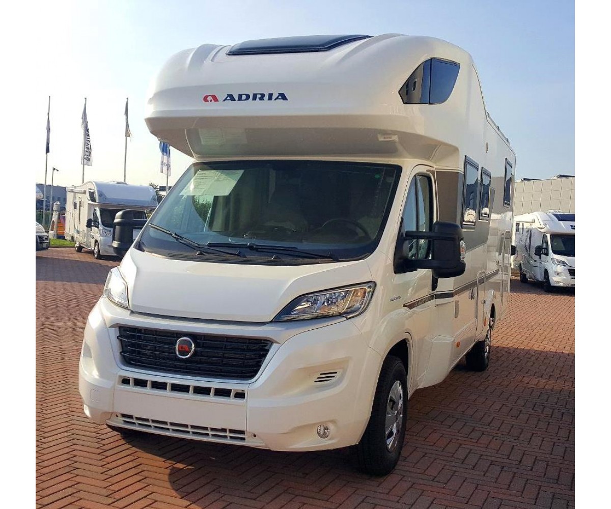 ADRIA CORAL XL PLUS A 670 SL - ANNO 2018