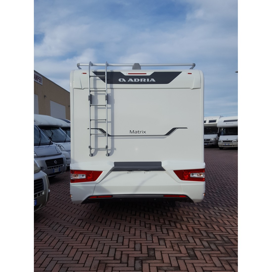ADRIA MATRIX PLUS 670 SL - 2018