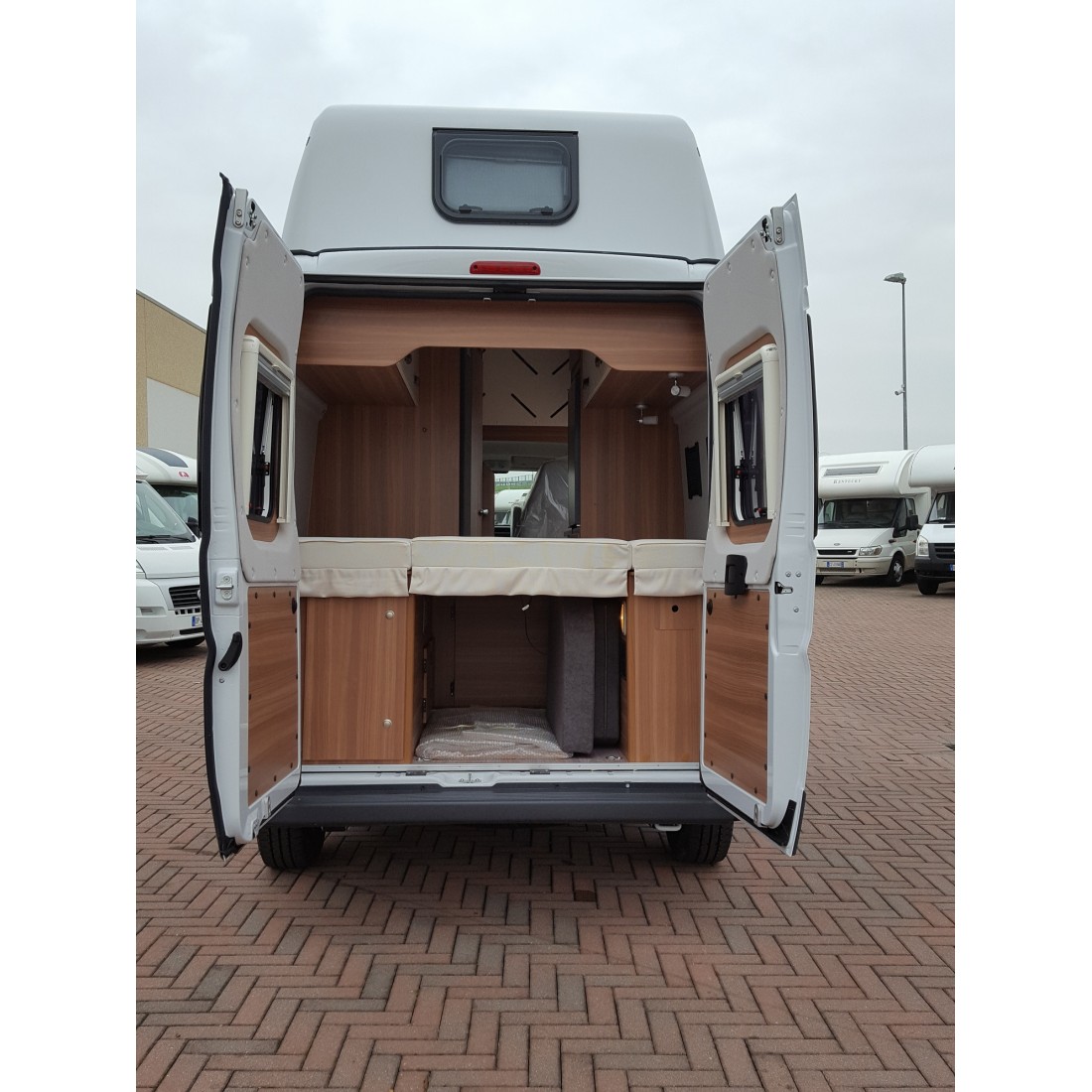 Weinsberg Carabus 601 Mqh
