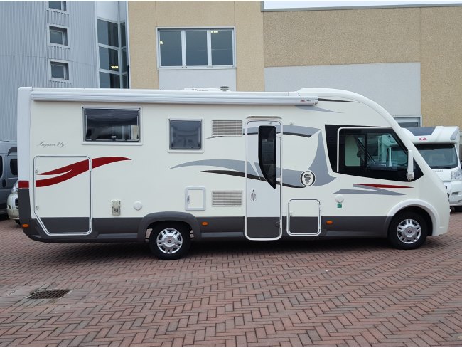 ELNAGH MAGNUM 81 G - ANNO 2013